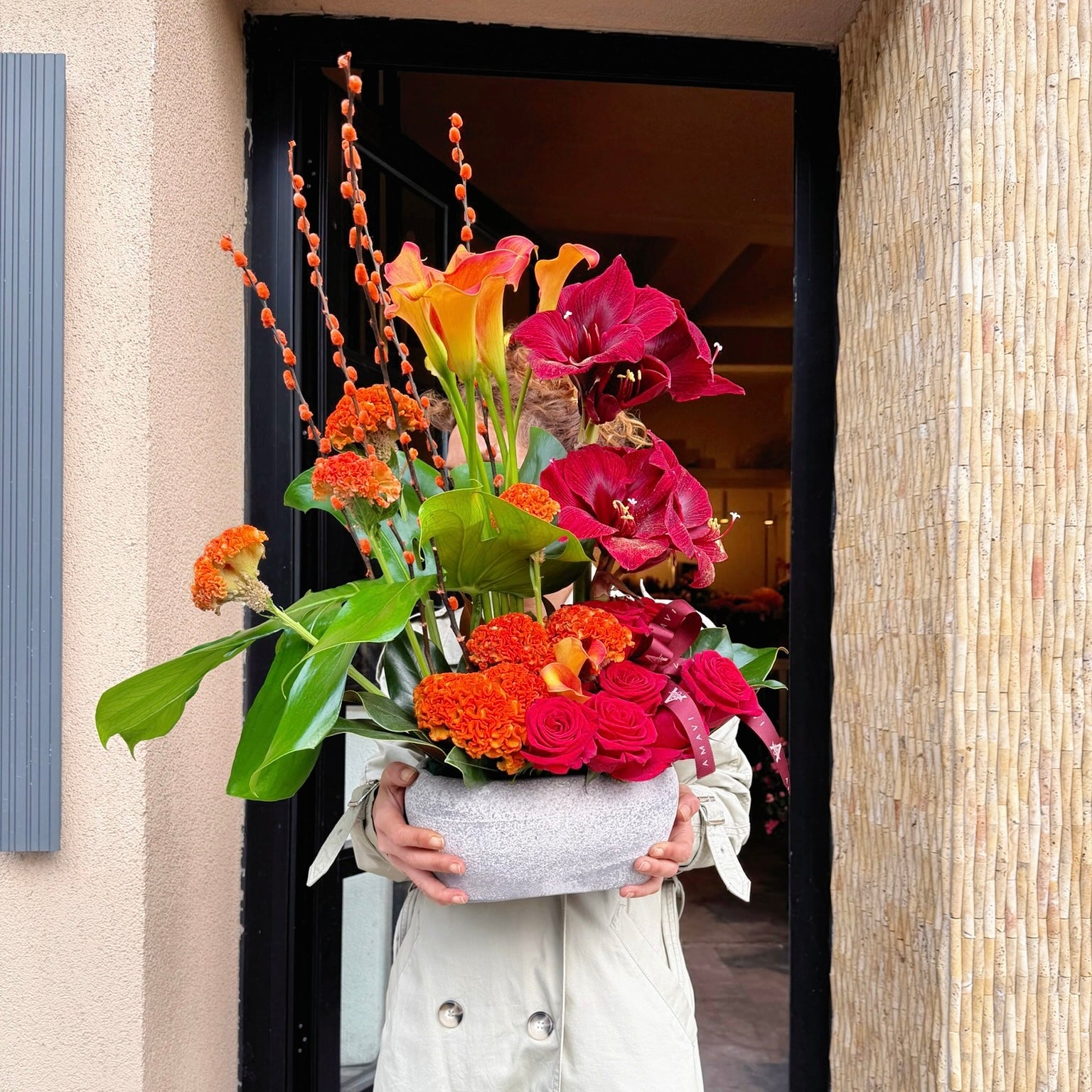 Fire Bloom Vazoda Aranjman – Amavi Flowers